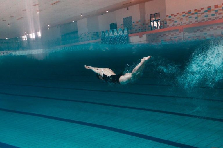 7 Swim Workouts For Runners To Improve Endurance, Strength And Speed